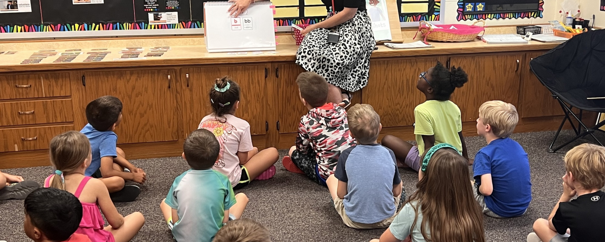 Flexible Seating for First Graders at Kahoa | FoundationGIVE